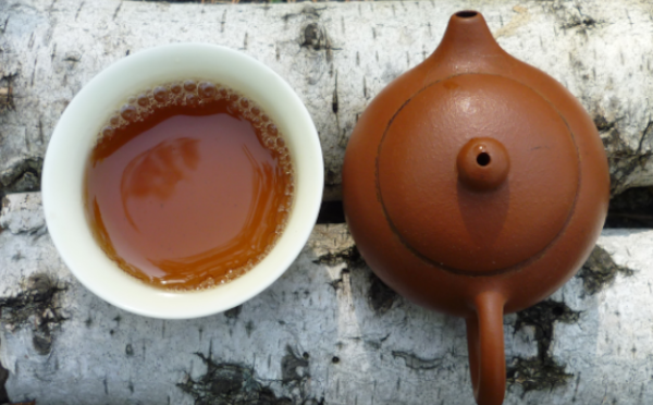 Decaf Tea: The Pros and Cons | THE FLOW by PIQUE